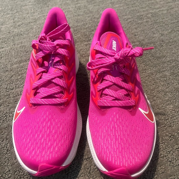Nike | Shoes | Nike Womens Pink Zoom Winflo Running Shoes | Poshmark